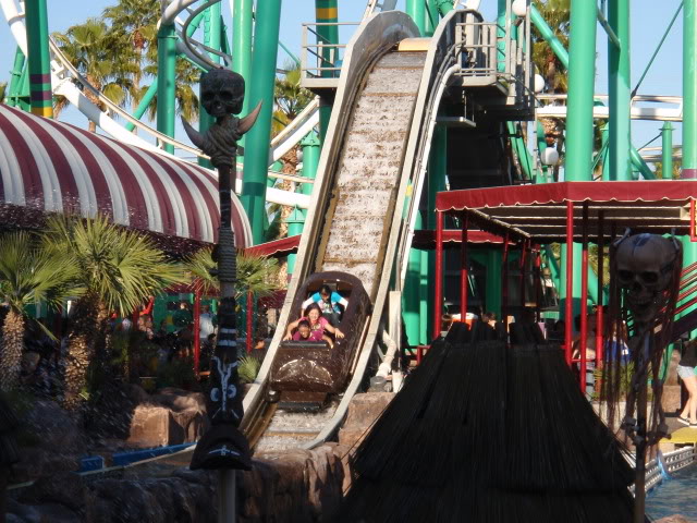 Castles n' Coasters Photos - Coaster101