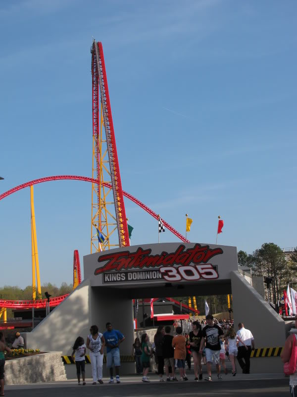 Kings Domion and Intimidator 305 - Coaster101
