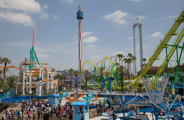 Knott's Berry Farm Boardwalk Opens - Coaster101