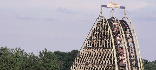 Carowinds Retiring Thunder Road Wooden Coaster - Coaster101