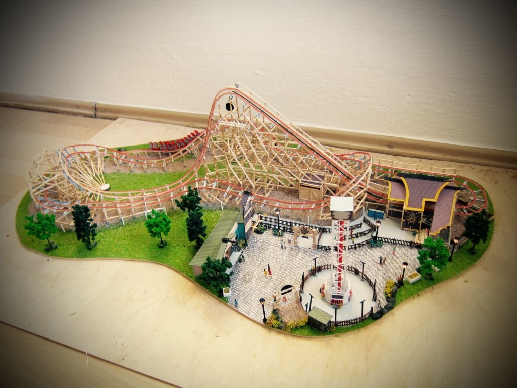 Wooden Coaster Model You Have to See to Believe - Coaster101