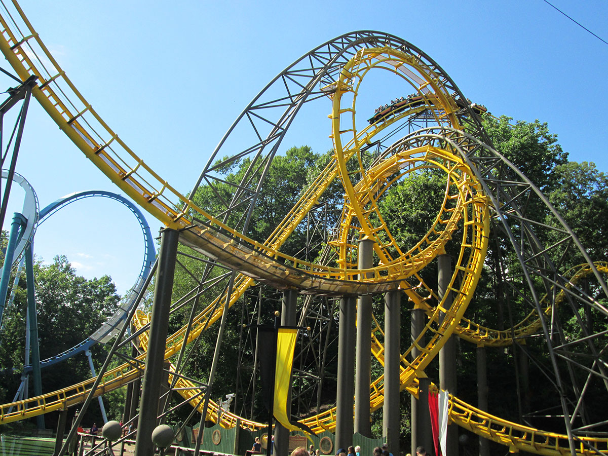 10 Best Coasters of the 1970s Still Operating Today! - Coaster101