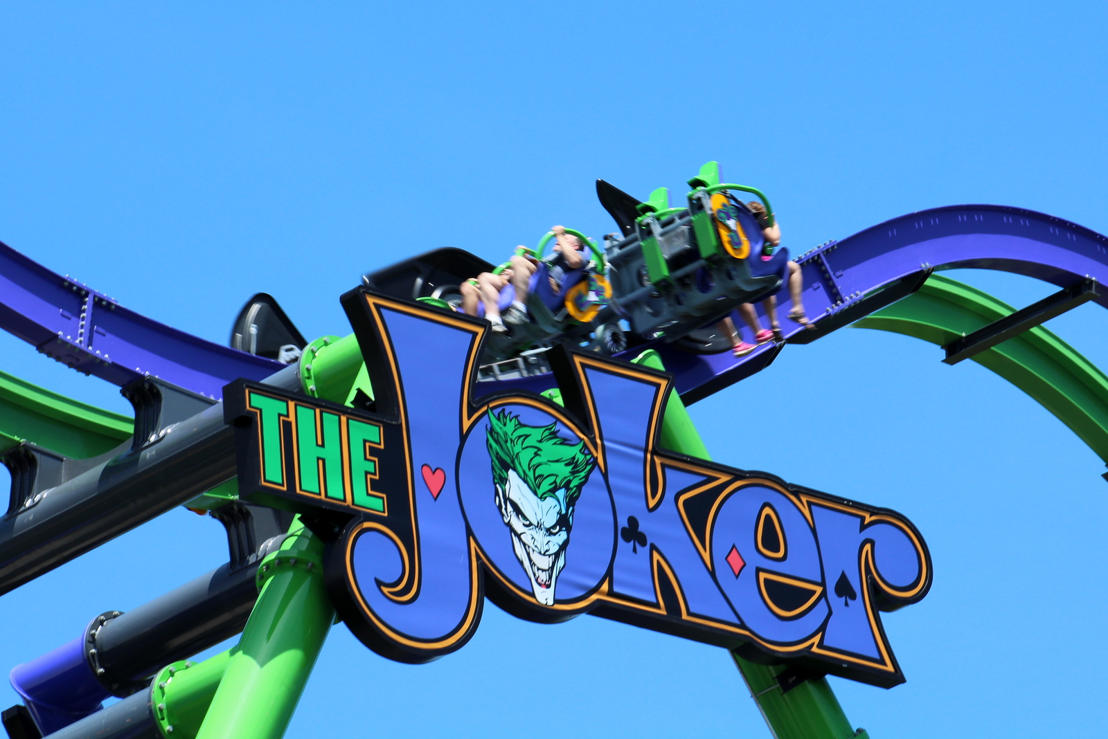 Review: Joker at Six Flags Great America - Coaster101