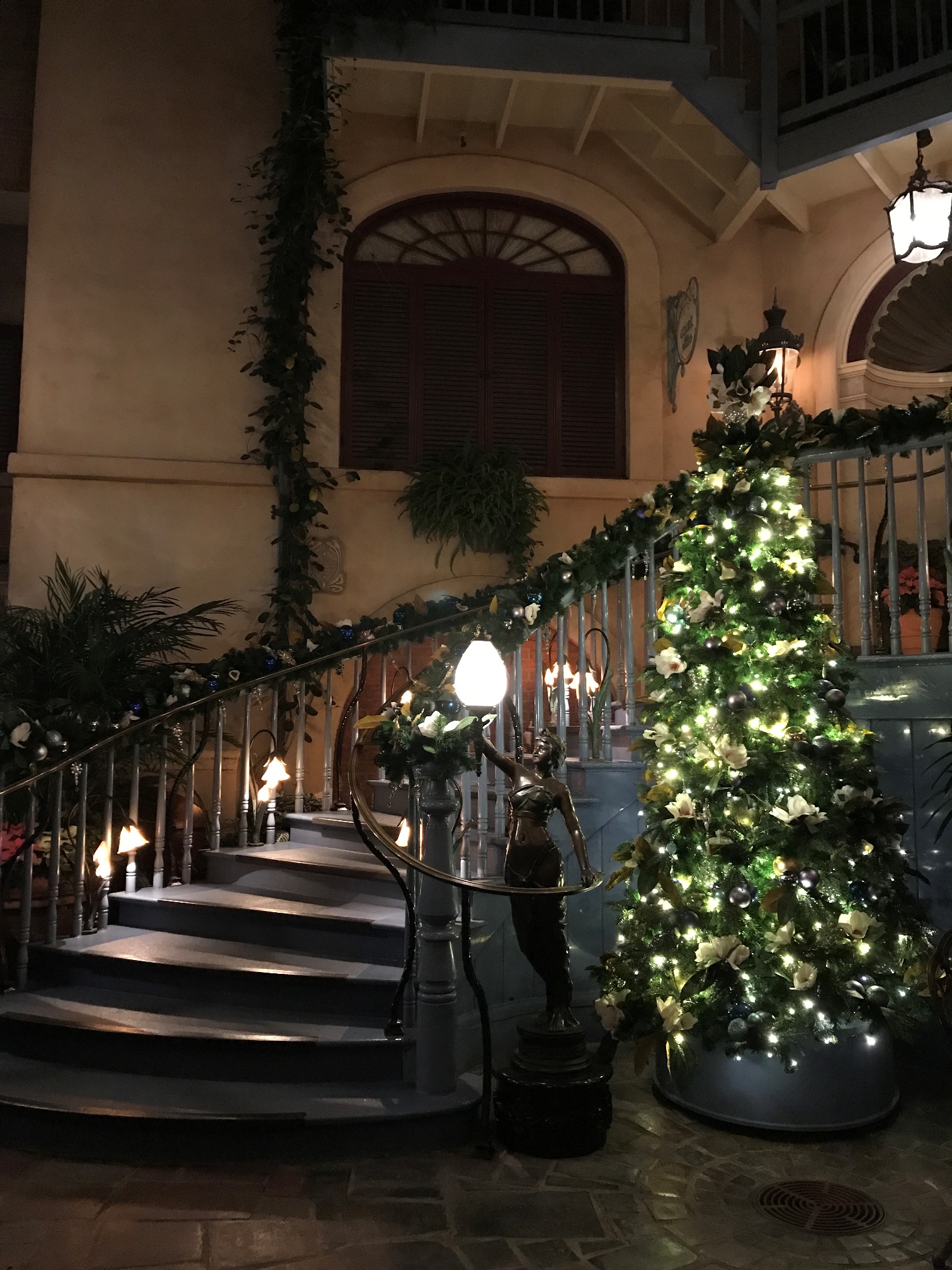 Inside Club 33 - My Most Exclusive Dining Experience Ever