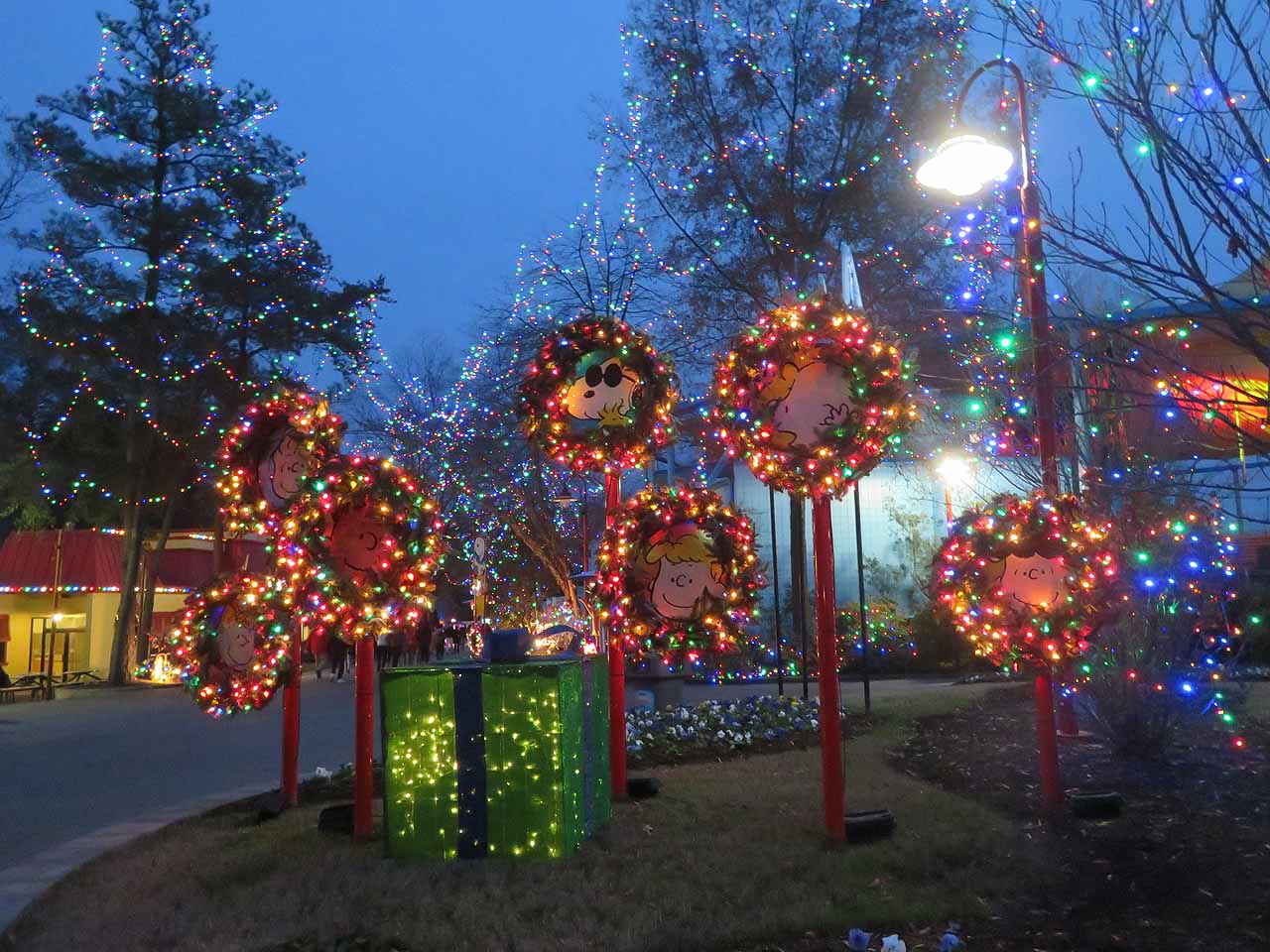 REVIEW: The Sights And Sounds of Kings Dominion's Inaugural Winterfest ...
