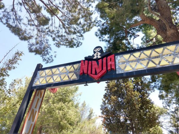 Rating Every Coaster at Six Flags Magic Mountain - Coaster101
