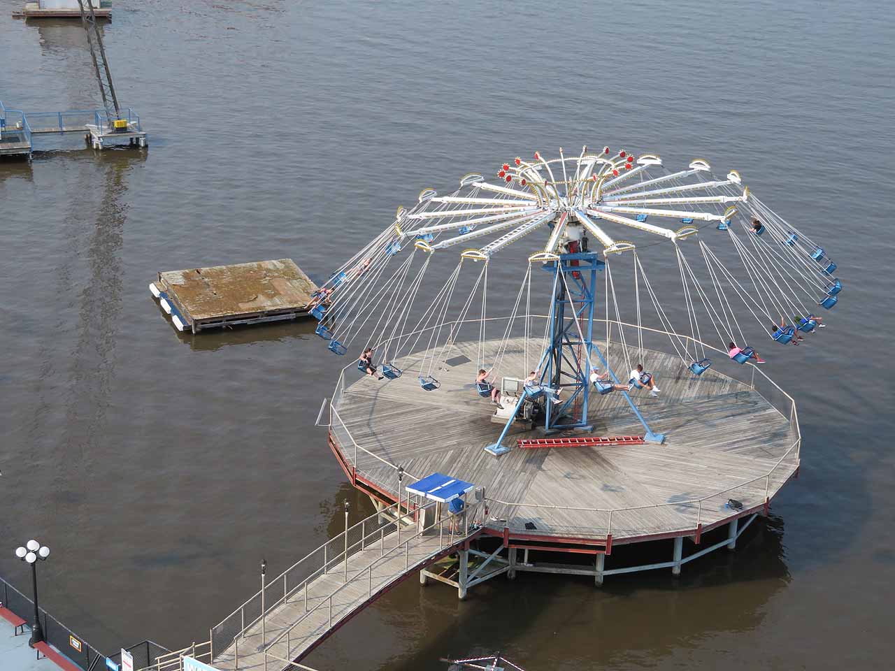 15 to 15: 15 of Our Favorite Non-Coaster Rides in North America ...
