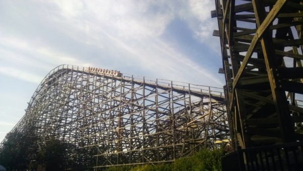 19 For '99: Roar at Six Flags Discovery Kingdom - Coaster101