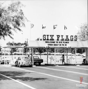 9 Historic Facts on Six Flags Over Texas' Firsts - Coaster101