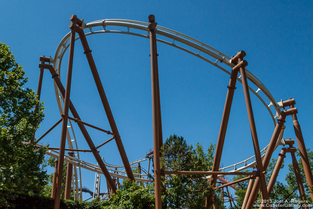 From Tame to Thrilling: The Coasters of Silver Dollar City - Coaster101