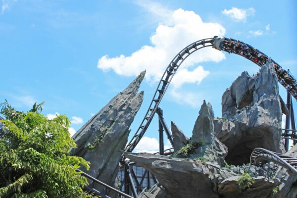 A Love Letter to VelociCoaster - Coaster101