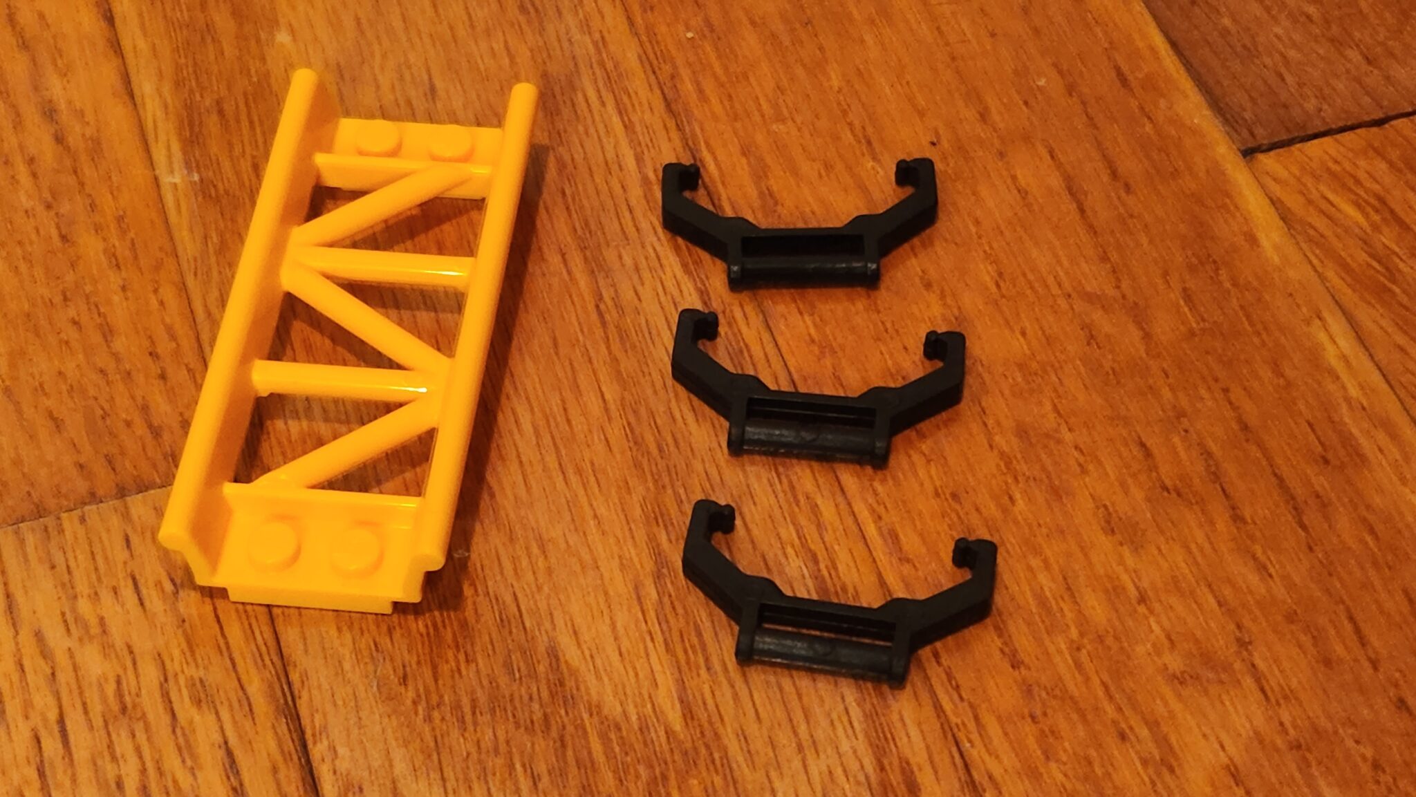 LEGO Loop Coaster vs CDX Blocks Sidewinder: Pros and Cons of Each ...