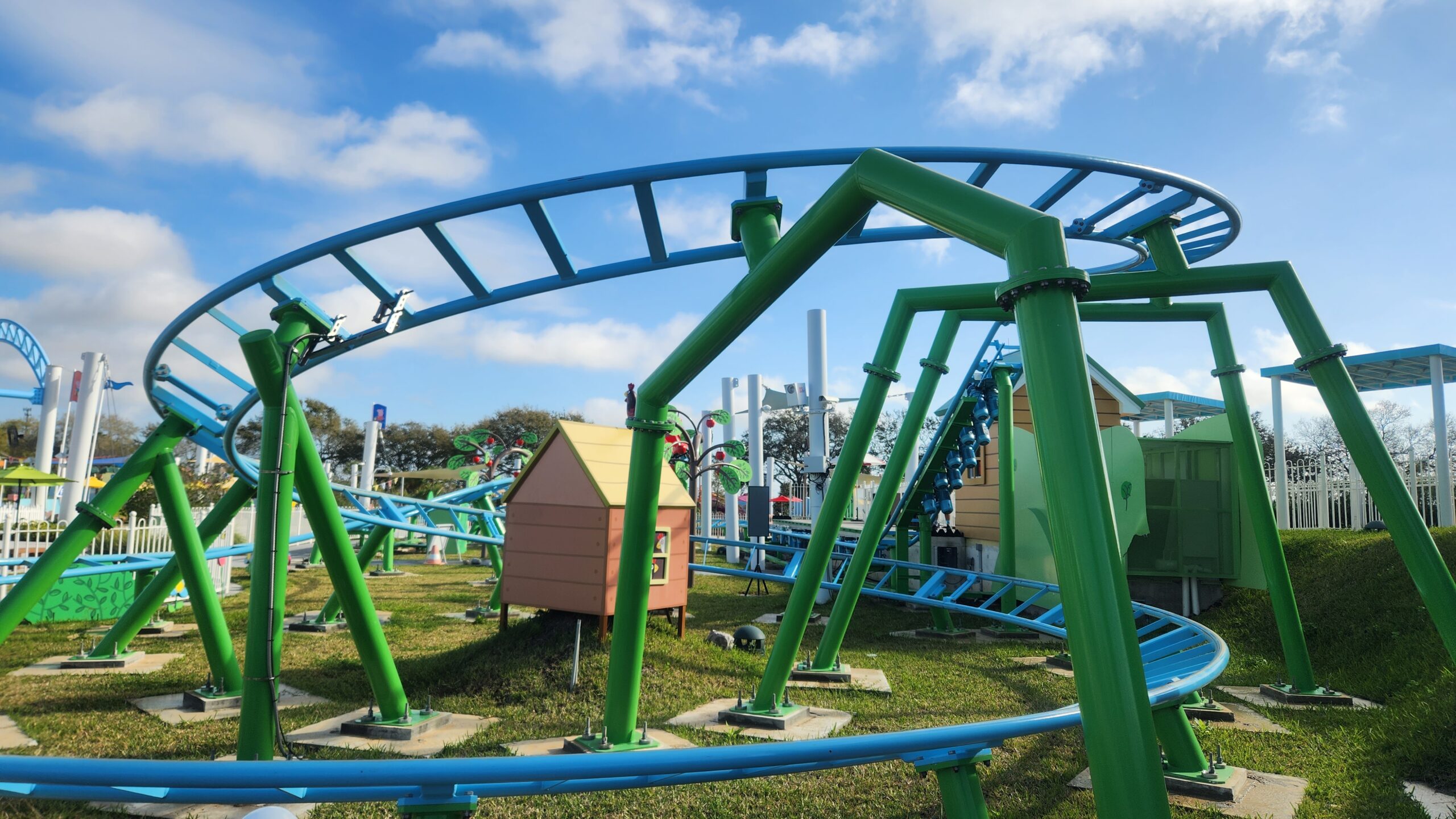 New Peppa Pig Theme Park Coming to Texas in 2024 - Coaster101