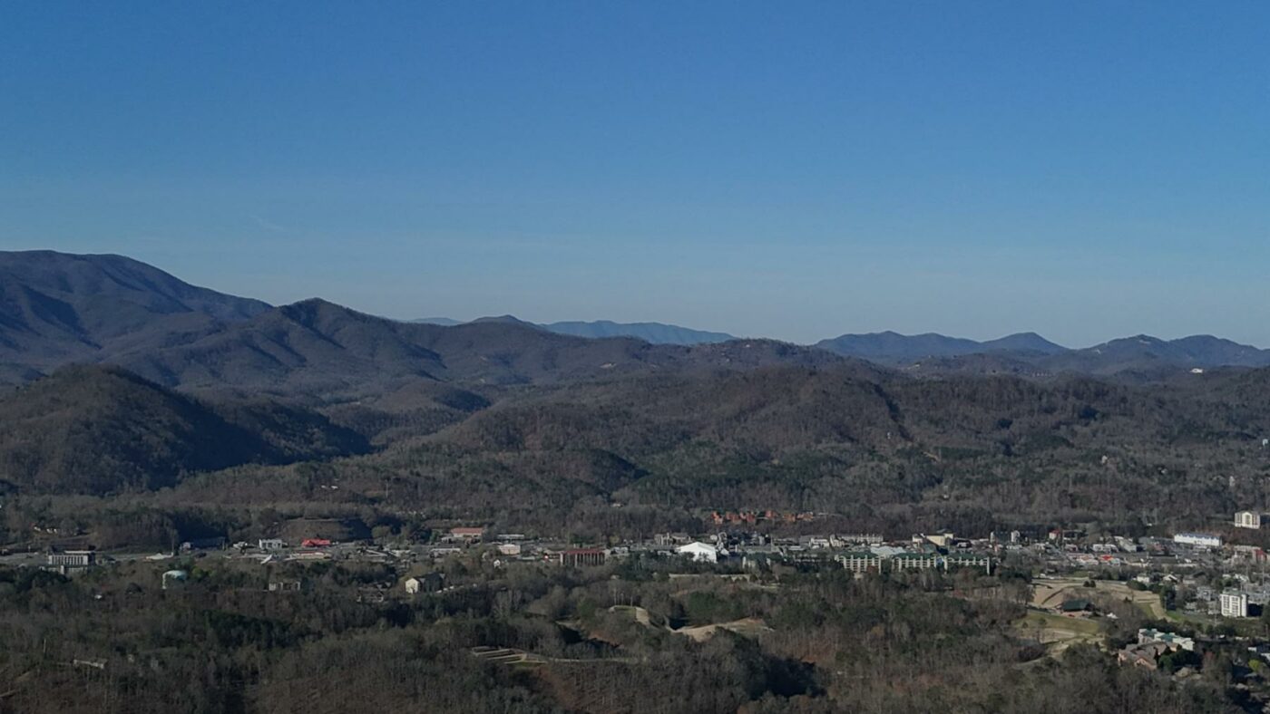 Aerial Dollywood Photos from Those Cabins - Coaster101