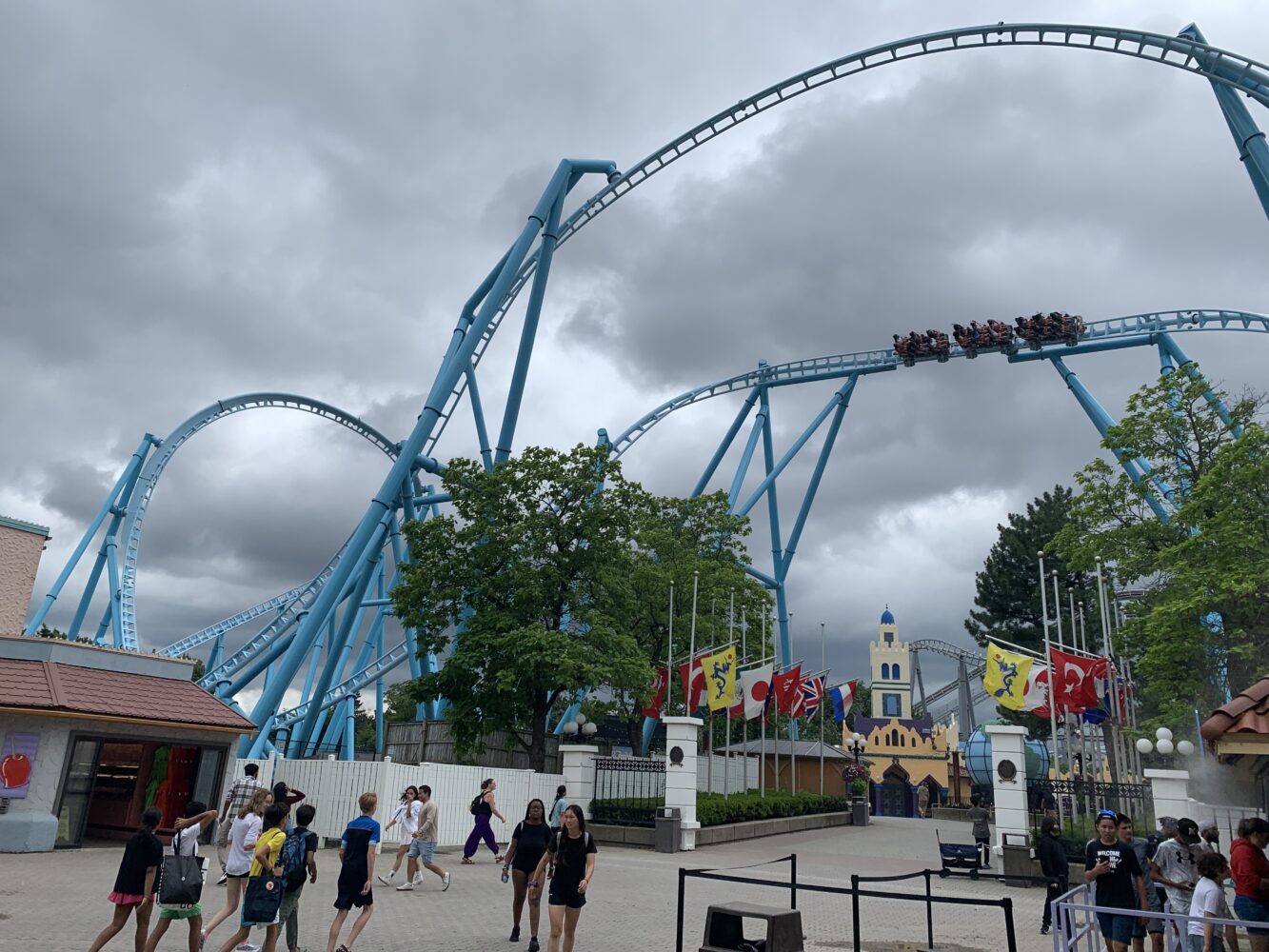 Fire, Ice, & Everything Nice: AlpenFury Review - Coaster101