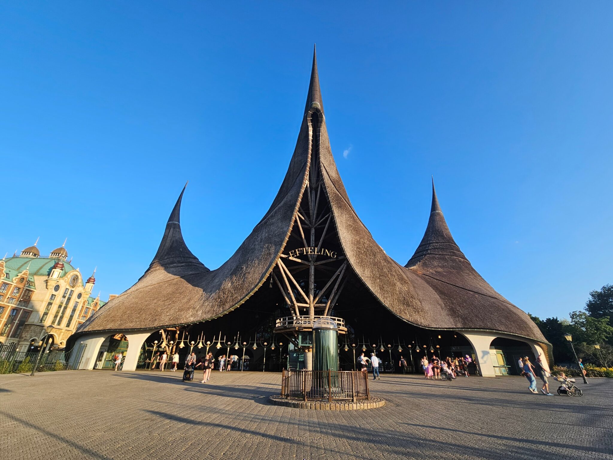Efteling's 11 Best Attractions! - Coaster101