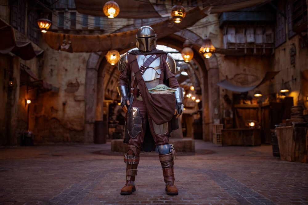 Star Wars Galaxy's Edge at Disneyland is Getting an Update - Coaster101