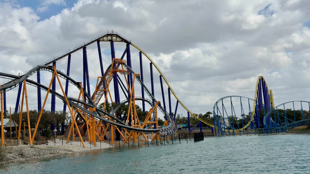 All New Barracuda Strike Opens at SeaWorld San Antonio - Coaster101